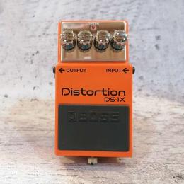 Boss Distortion DS-1X - Pedal distorsión usado para guitarra